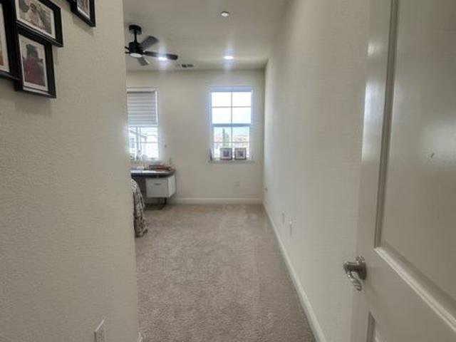 1 bed/1bath in a house in dublin near bart