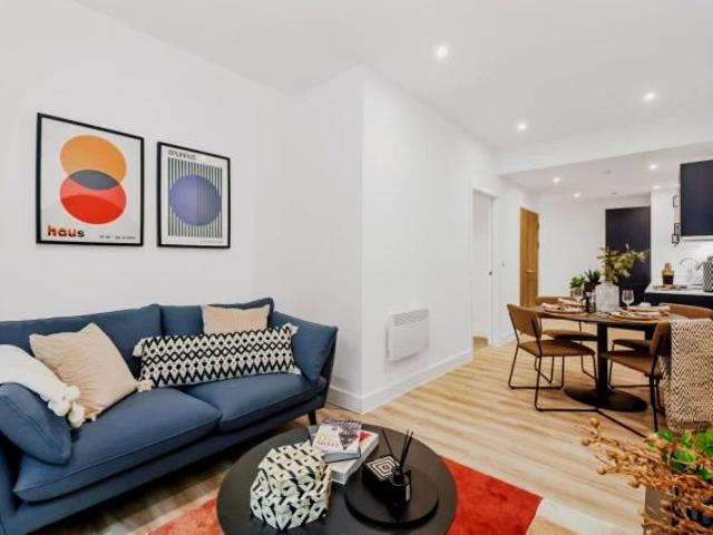 1 Bed 1 bath 1009