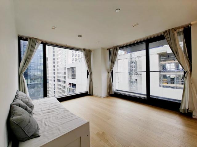 1 Bed 1 Bath 1407