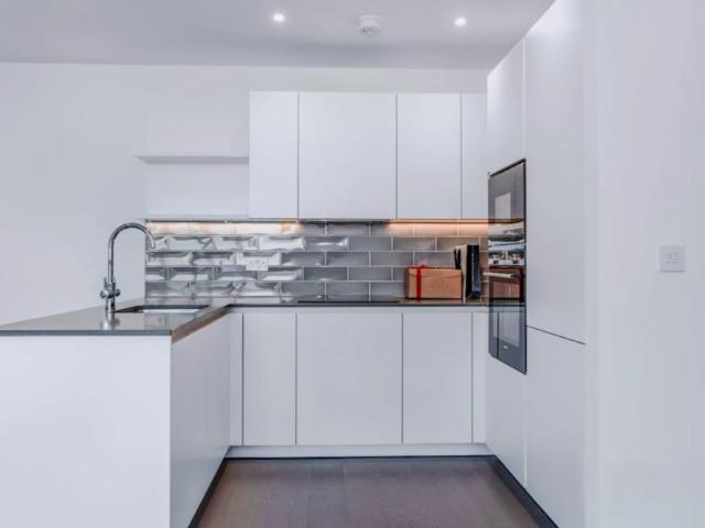 1 Bed / 1 Bath