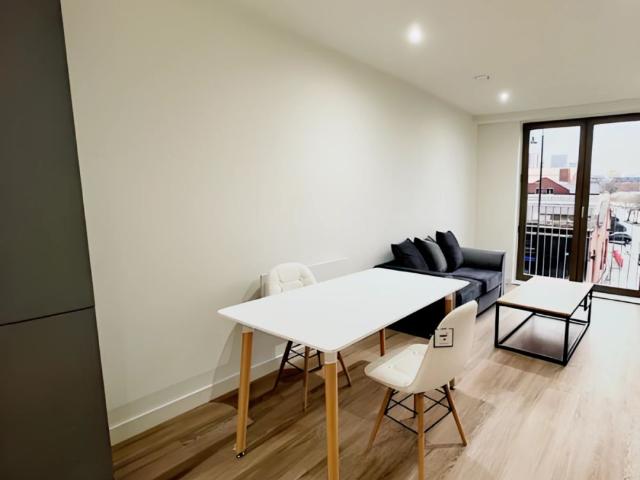 1 Bed 1 bath