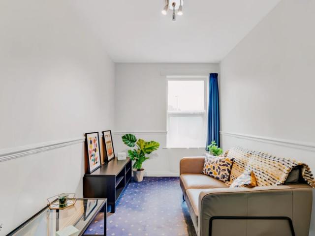 1 Bed 1 Bath