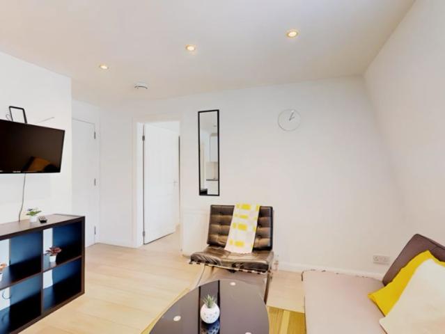 1 Bed 1 Bath
