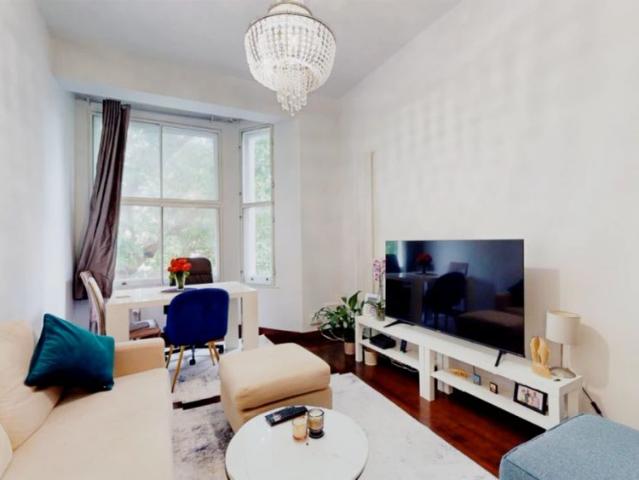 1 Bed 1 Bath, 9,2