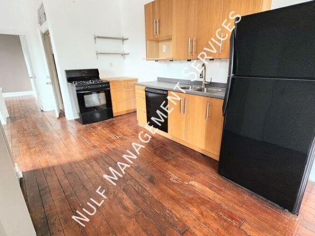 1 bed, 1 bath in Lower Lawrenceville
