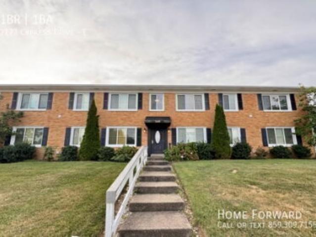 1 bed, 1 bath in Lexington off Harrodsburg Road!
