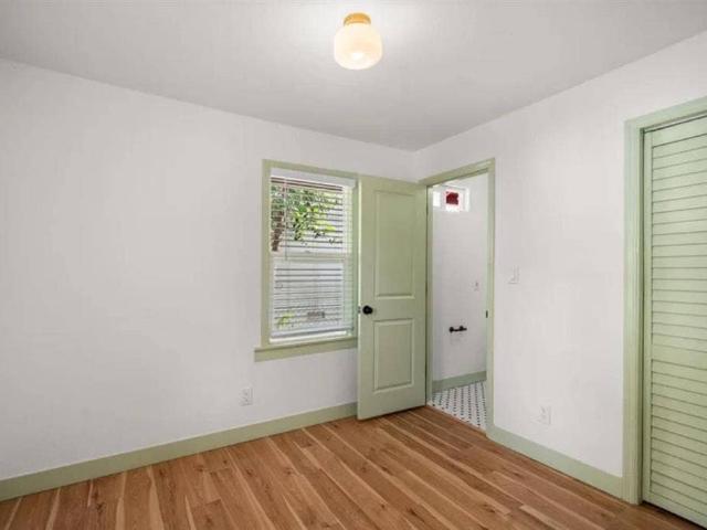 1 bed 1 bath room for rent