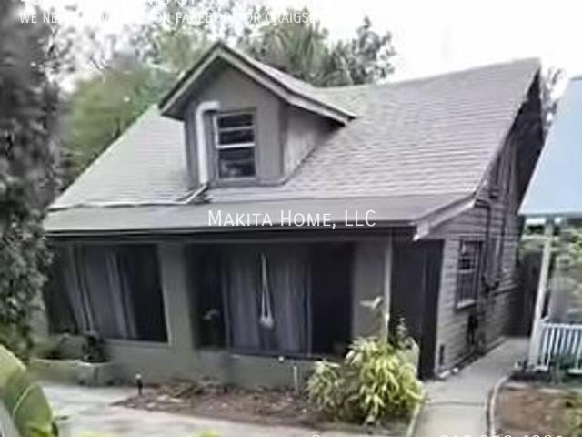 1 bed / 1 bath 1/2 price rent 1st month
