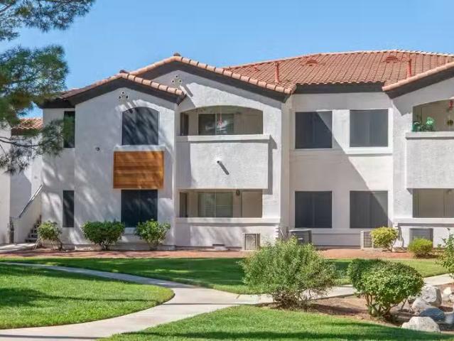 1 Bed 1 Bath Tides at North Nellis