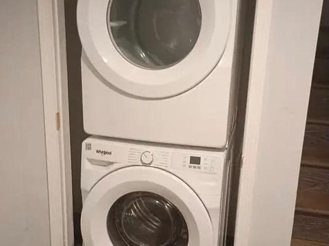 1 BED 1 BATH UPDATED HOME AVAILABLE!