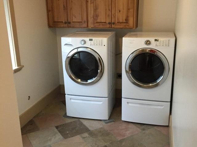 1 Bed 1.5 bath basement apartment