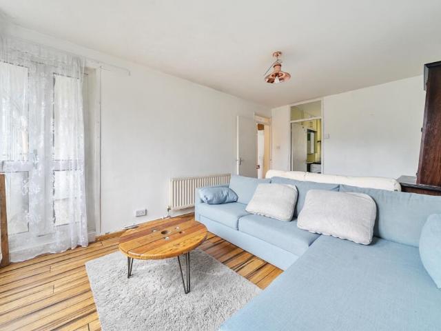 1 bed 1st Floor Flat to rent in Deptford Lewisham, SE8, from John Payne Greenwich. 34085