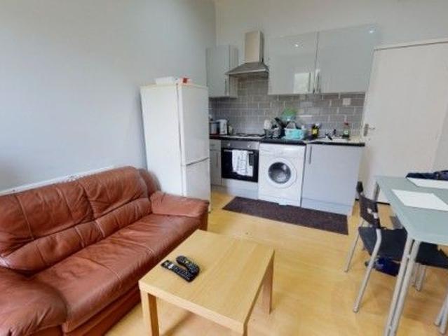 1 Bed 253 Hyde Park Road, Hyde Park, Leeds