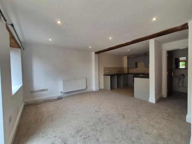 1 bed terraced house to rent in Stableton Mews, Kingsland