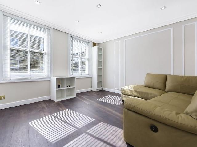 1 Bed Terraced House, Bow Common Lane, E3
