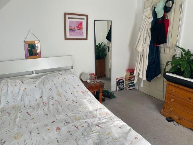 1 Bed Terraced House, Clinton Road, N15