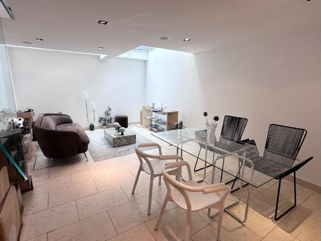 1 Bed Terraced House, Kinnerton Place North, SW1X