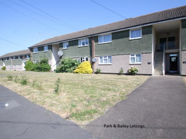 1 bed to rent in Hillingdon Avenue, TN13