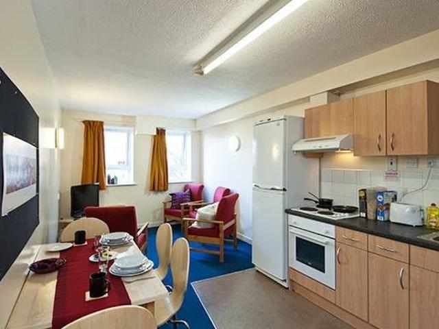 1 Bed Tumbling Hill Street, University, Bd7