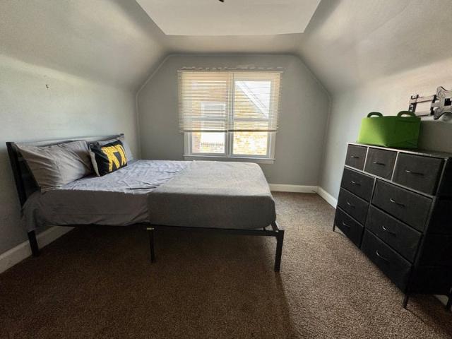 1 bed Unit | Private Bath | Move_In Ready | East D