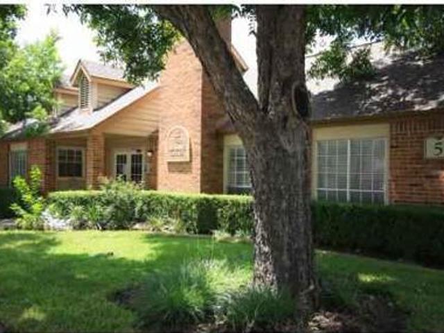 1 Bed Victorian Village