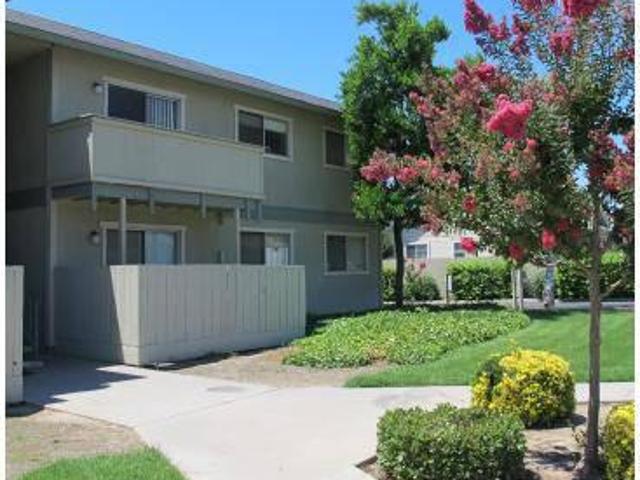 1 Bed Village Ceres Apartments