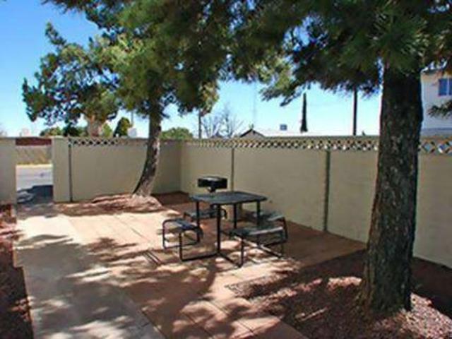 1 Bed Westwood Village Apartments
