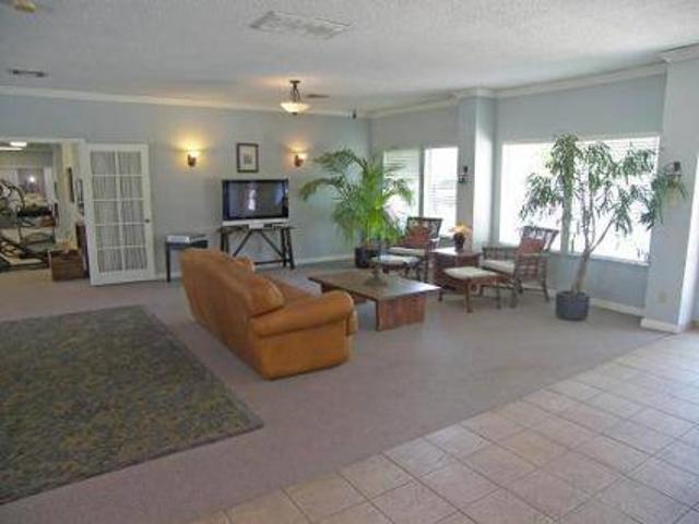 1 Bed Windward Village Apartments