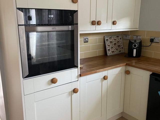 1 Bed Annexe Sunday Pm to Friday Am Only