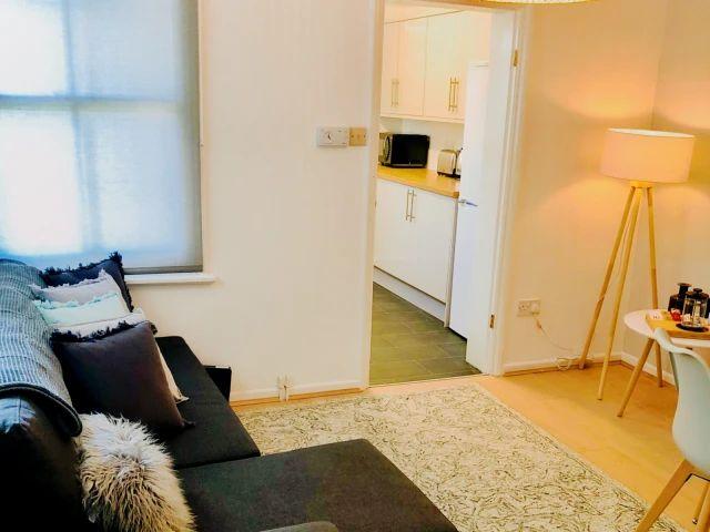 1 Bed Apartment