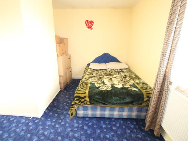 Studio Bed Apartment Cottington Road FELTHAM TW13 6YL Dream Homes Residentials Hounslow Limited