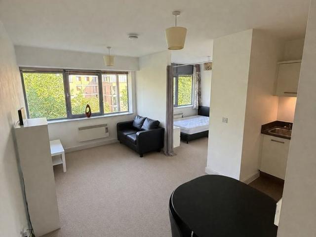 1 Bed Apartment Cowley