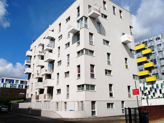 1 bed Apartment For rent