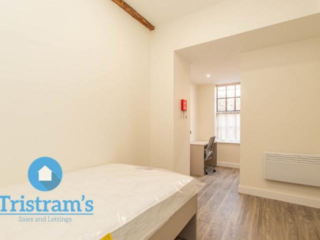 1 bed Apartment for Rent