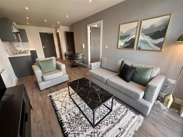 1 bed Apartment furnished Embankment Exchange