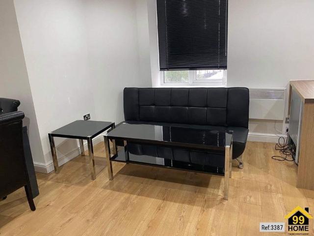 1 bed Apartment in Newport Street, Bolton, BL3 6AB