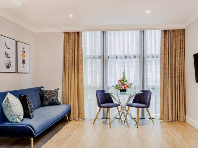 1 Bed Apartment on the top floor