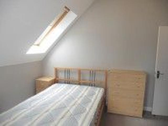 1 bed Apartment To Let