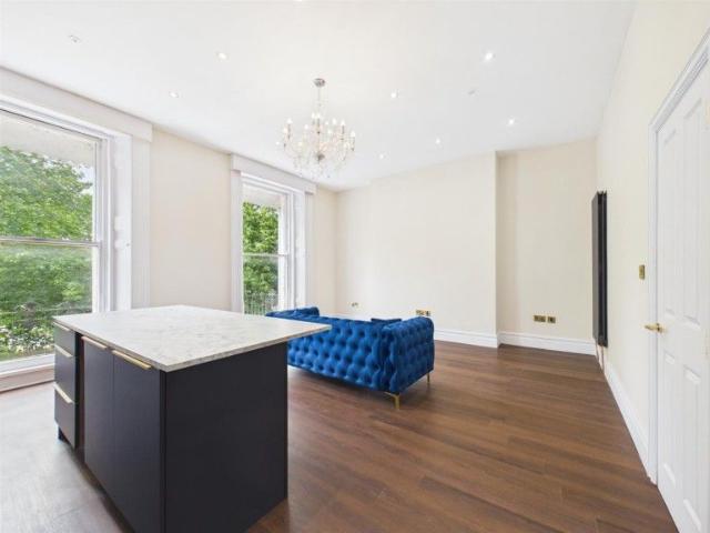 1 BED Apartment To rent