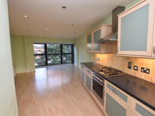 1 BED Apartment To rent