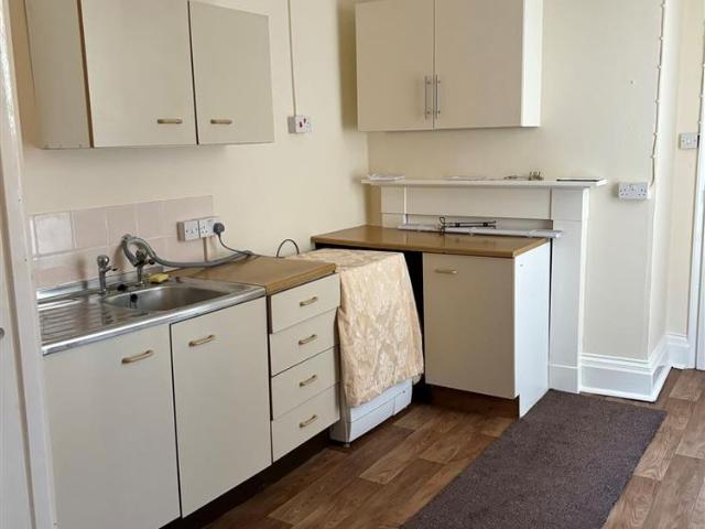 1 bed apartment to rent in Church Street, Leominster