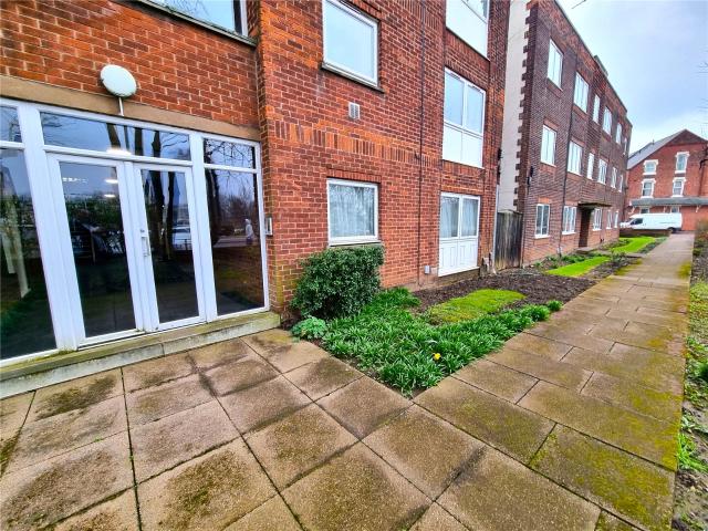 1 bed apartment to rent in Loughborough Road, West Bridgford, NG2 £775 per month