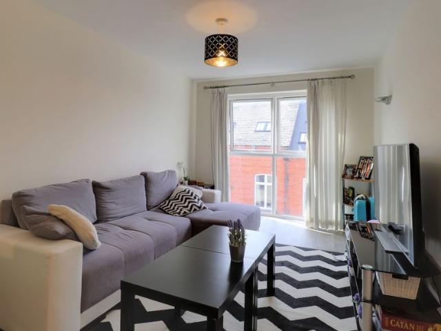1 bed apartment to rent in Malt Mill Lane, Gatehouse Mews Malt Mill Lane, ST16