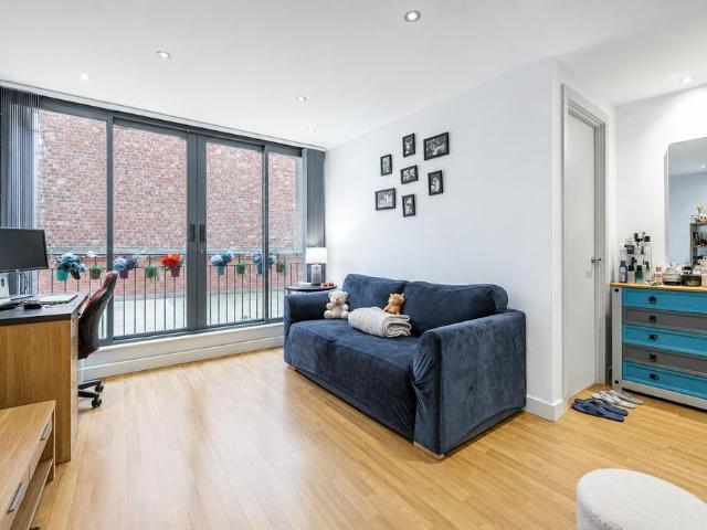 1 bed apartment to rent in Melbourne Street, Newcastle Upon Tyne, NE1