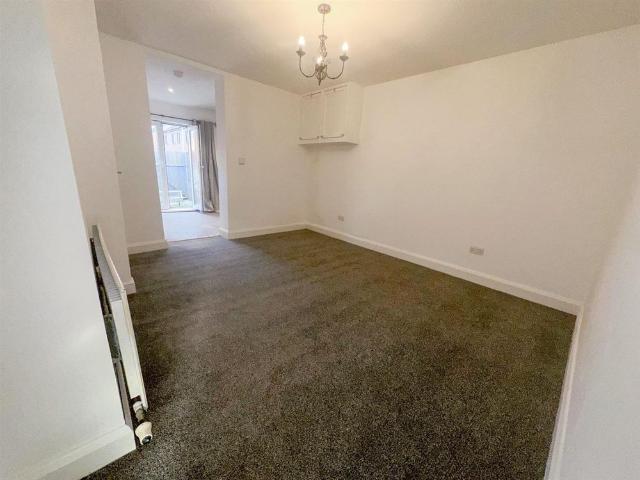1 bed apartment to rent in Oldgate Lane, Thrybergh, Rotherham