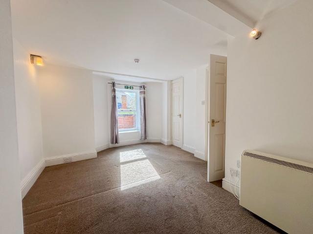 1 bed apartment to rent in Station Road, Kenilworth, CV8