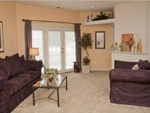 1 Bed Autumn Chase
