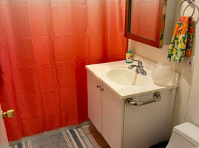 1 bed available