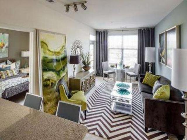 1 Bed Avalon Bloomfield Station