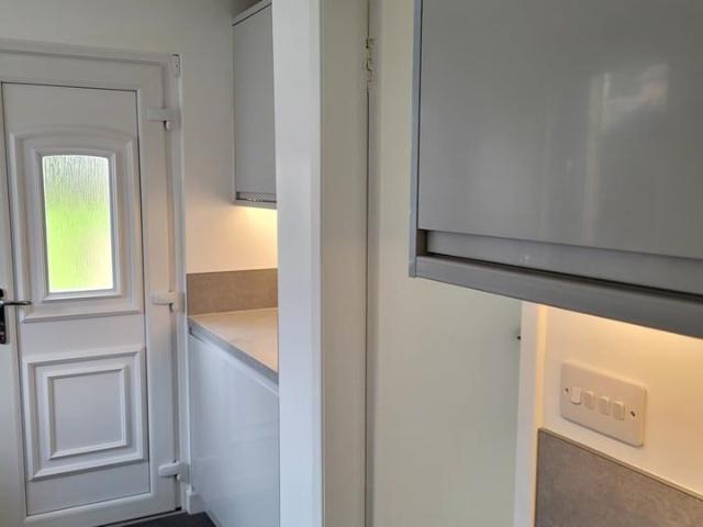 1 Bed Bungalow, Parkgrove Gardens, EH4